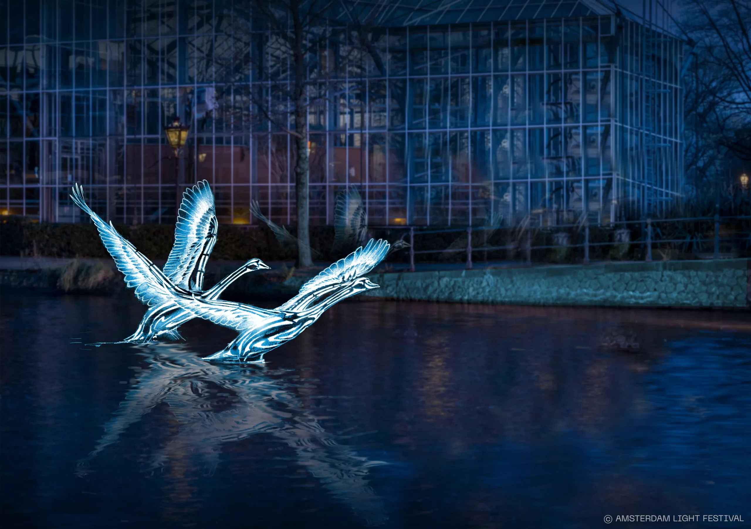 Amsterdam Light Festival Grachtenfahrt in einem Offenen Boot🌟 Smidtje ...